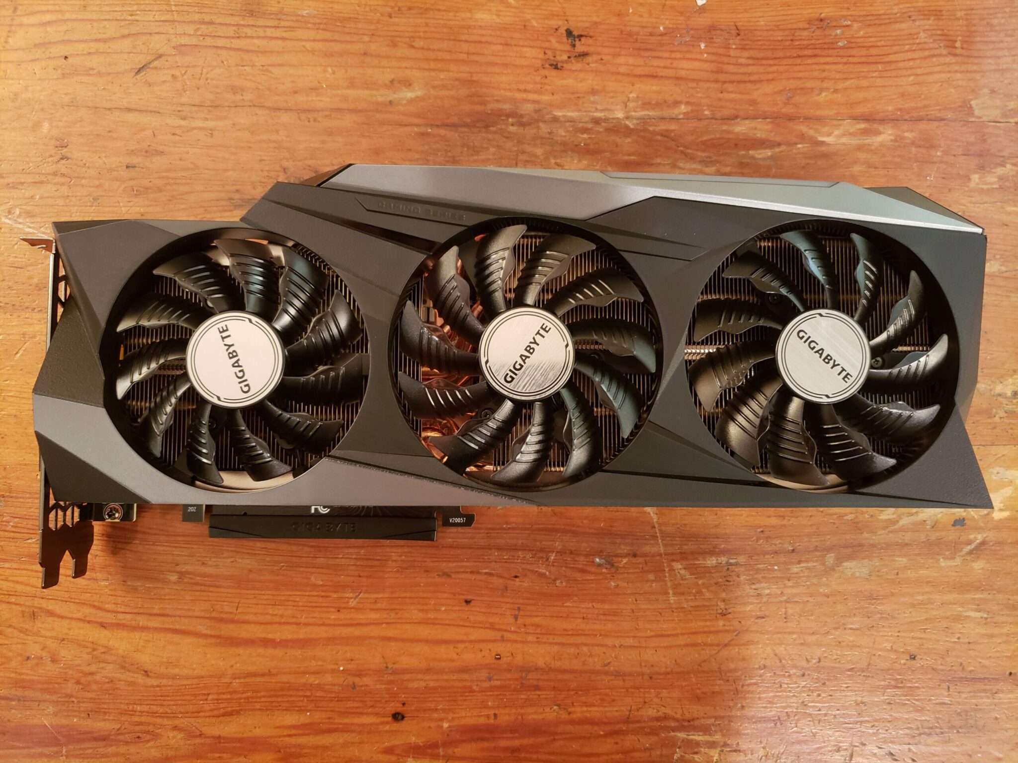 STGAubron Gaming PCs Review: Are STGAubron Computers Any Good? - Art of PC